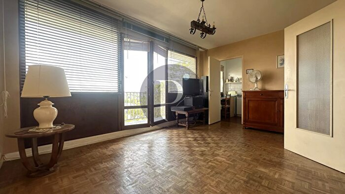Cachan, Ouest Nord - Appartement 2 pièces à vendre