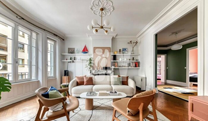 Appartement à vendre - Paris e , Champ de Mars - 5 pièces - 4 chambres