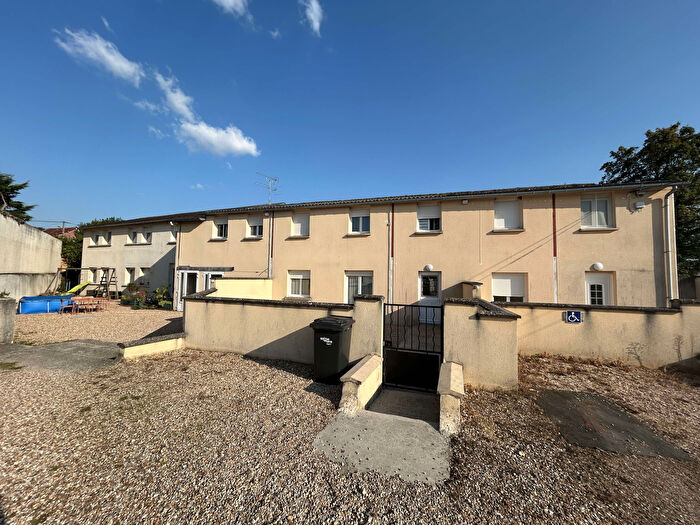 Appartement à louer - La Croix-Saint-Leufroy - 3 pièces - 2 chambres