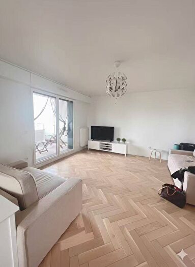 Appartement à louer - Forum Seine, Issy-les-Moulineaux - 3 pièces - 2 chambres