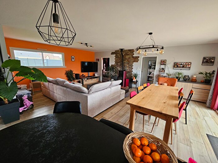 Maison à vendre - Hauterive - 5 pièces - 3 chambres