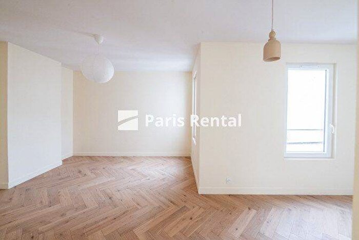 Appartement 3 pièces à louer à Europe, Paris 8ème arrondissement