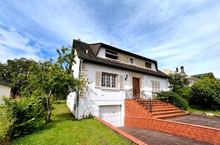 Maison 7 pièces à vendre - Sainte-Geneviève
