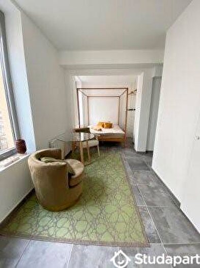 Appartement à louer - Croix Luizet, Villeurbanne - 1 pièce