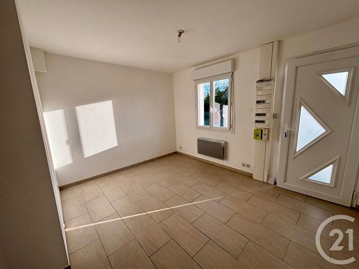Appartement à louer - Jargeau - 2 pièces - 1 chambre