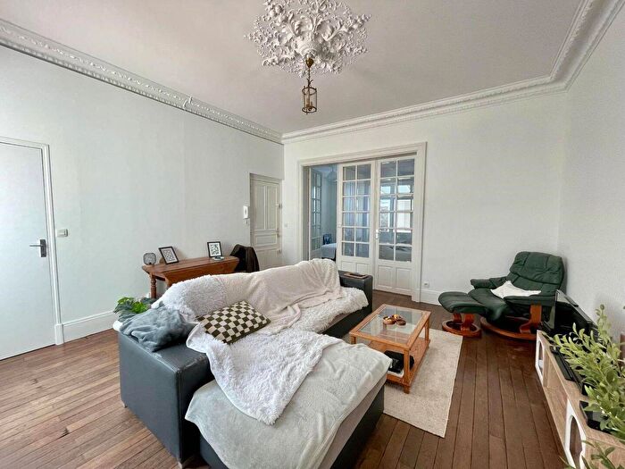 Saint Serge-Ney-Chalouère, Angers : Appartement 4 pièces à louer