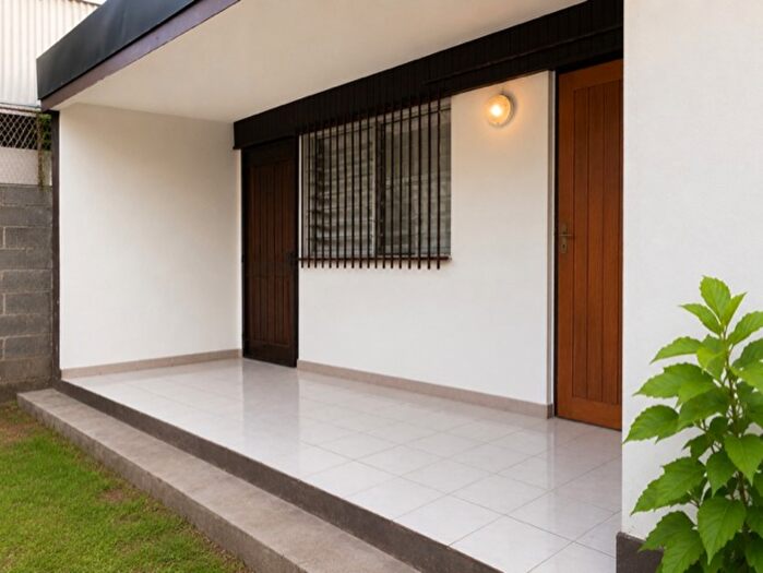 Maison 4 pièces à Saint-Denis, Le Butor, Champ-Fleuri, Sainte-Clotilde, à vendre