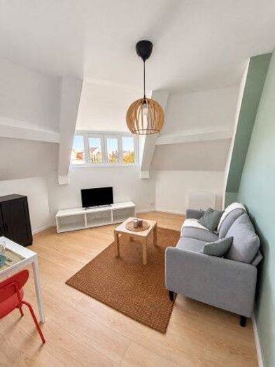 Ville Basse-Centre, Montereau-Fault-Yonne : Appartement 2 pièces à louer
