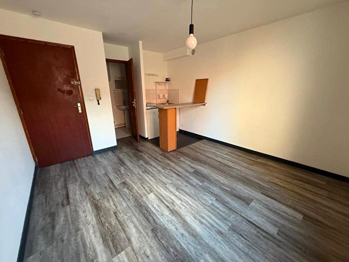 Trois Quartiers-Centre Ville, Poitiers - Appartement 1 pièce à louer