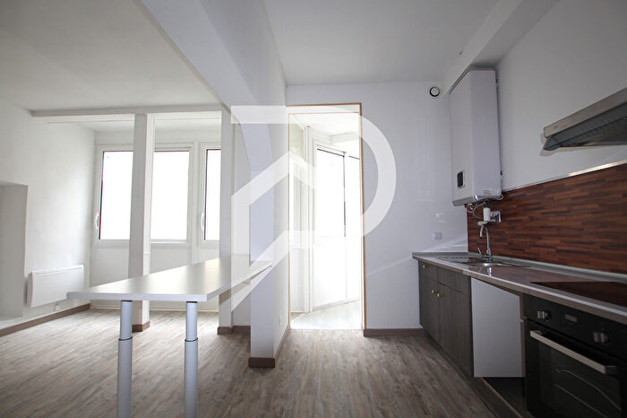 Maisons à vendre et appartements à louer - 1