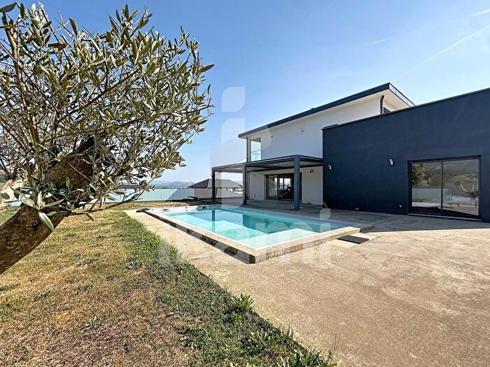 Maison 5 pièces à Rumilly, Les Collines, Nord, à vendre