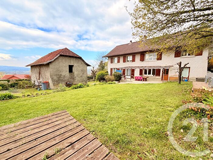 Maison à vendre - Saint-Genix-sur-Guiers - 8 pièces - 6 chambres