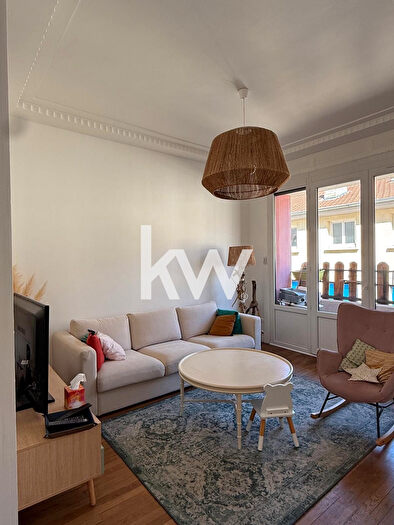 Appartement à vendre - Saint-Étienne, Centre-ville, Peuple, Chavanelle - 3 pièces - 2 chambres