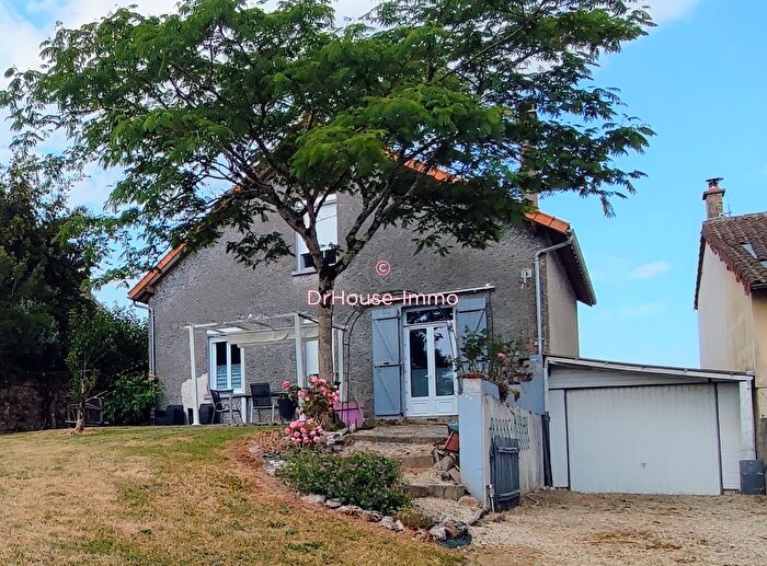 Maison 9 pièces à vendre à Availles-Limouzine