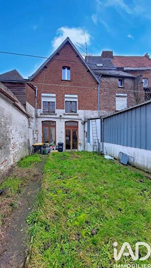 Maison à vendre - Le Quesnoy - 6 pièces - 4 chambres
