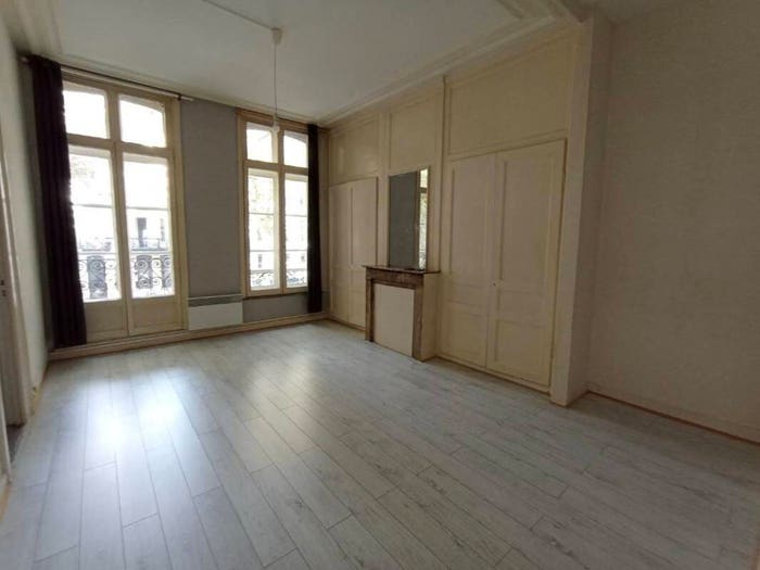 Centre, Lille : Appartement 2 pièces à louer