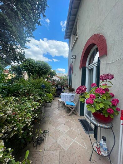 Maison 7 pièces à Créteil, Bleuets, Bordières, Pinsons, à vendre