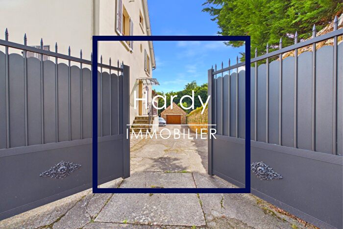 Maison 7 pièces à vendre à Boisemont