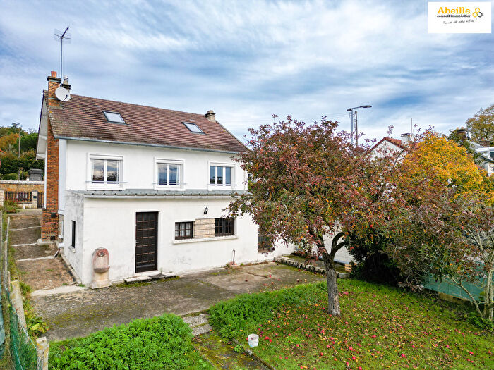 Maison à vendre - Saint-Chéron - 5 pièces - 3 chambres