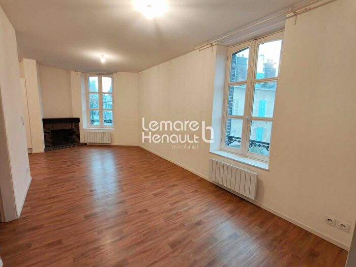 Appartement 3 pièces à Dreux, à louer