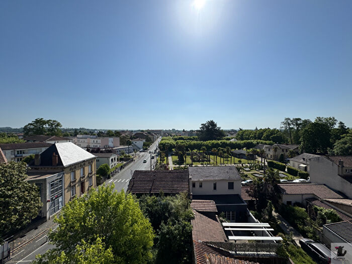 Maison à vendre - Bergerac - 11 pièces - 4 chambres