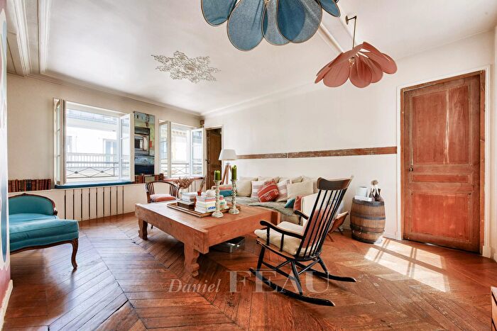 Appartement à louer - Paris e , Grands Boulevards - 4 pièces - 2 chambres