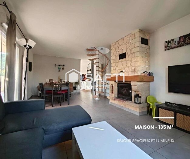 Maison à vendre - Frontignan, La Ville - 5 pièces - 4 chambres