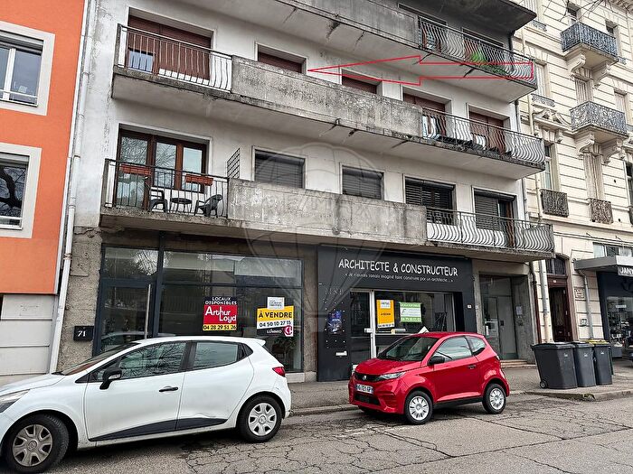 Appartement à vendre - Aix-les-Bains, Est - 3 pièces - 2 chambres