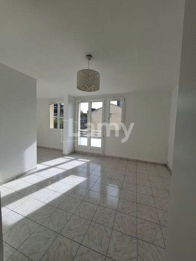Les Franchises, Eaubonne : Appartement 4 pièces à louer