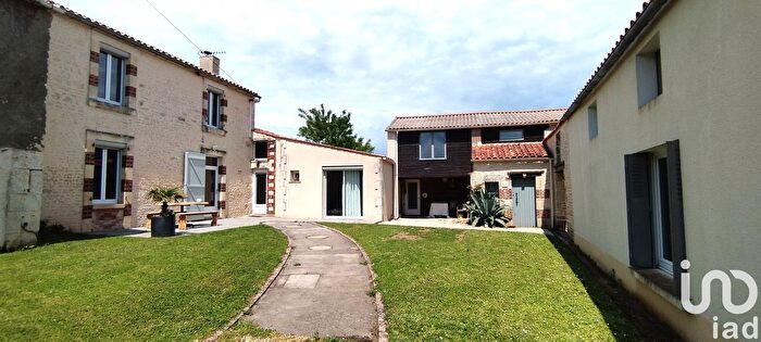 Maison à vendre - LHermenault - 4 pièces - 3 chambres