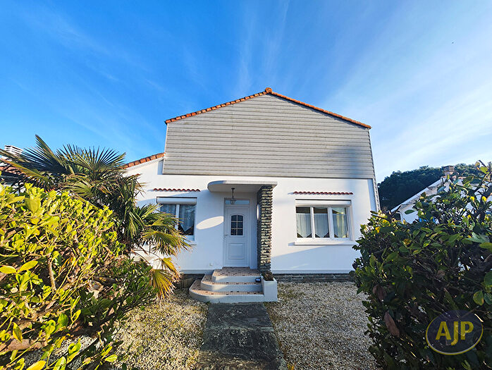 Maison à vendre - La Faute-sur-Mer - 7 pièces - 5 chambres