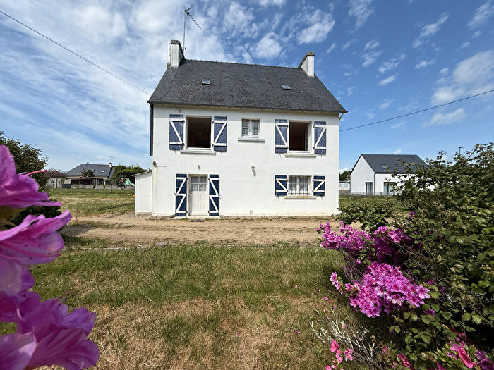 Maison à vendre - Clohars-Fouesnant - 8 pièces - 6 chambres