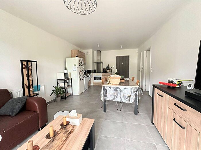 Appartement 3 pièces à Haut Saumon-Bel Air, Chartres, à louer