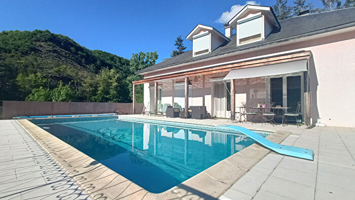 Saint-Affrique : Maison 6 pièces à vendre