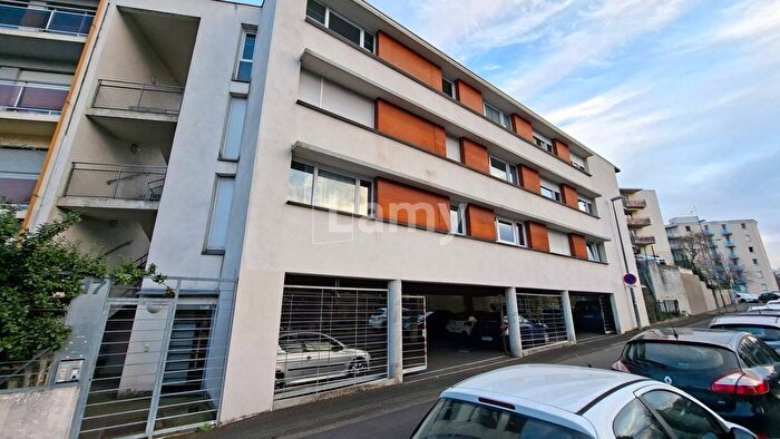 Appartement à louer - Leon Blum-La Raye Dieu, Clermont-Ferrand - 1 pièce