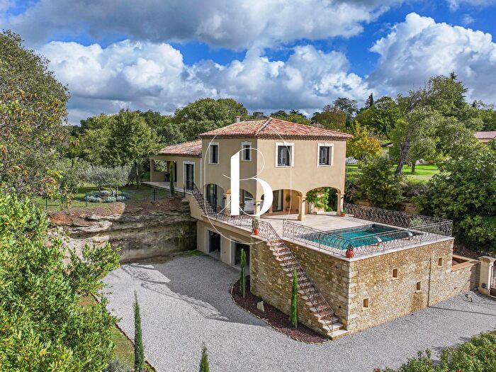 Maison à vendre - Uzès - 6 pièces - 4 chambres