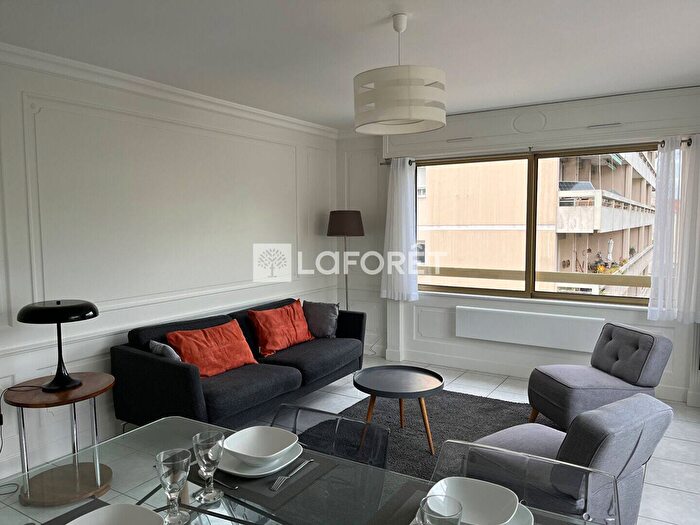 Appartement à louer - Part-Dieu, Lyon ème arrondissement - 3 pièces - 2 chambres