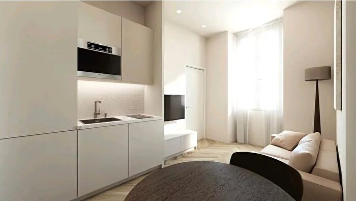 Appartement à vendre - Nice, Centre-ville - 2 pièces - 1 chambre