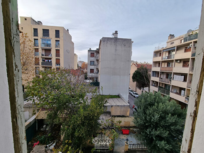 Appartement à vendre - Marseille e , Le Canet - 2 pièces - 1 chambre