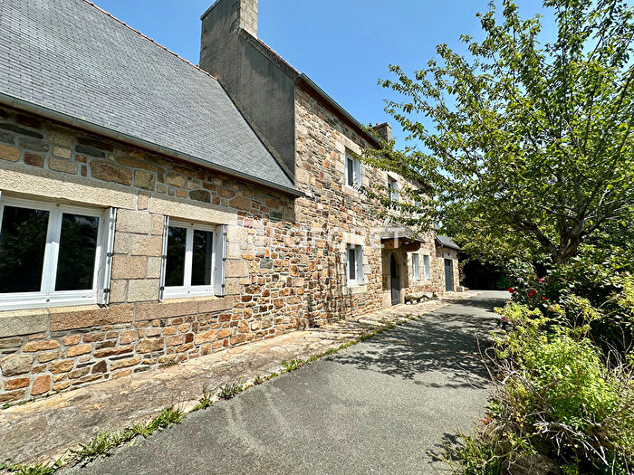 Maison 6 pièces à Plouguiel, à vendre