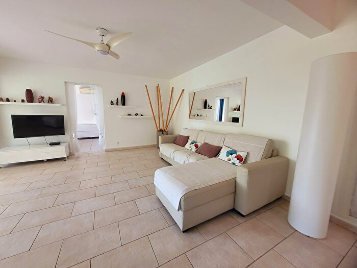 Appartement à vendre - Le Gosier - 2 pièces - 1 chambre