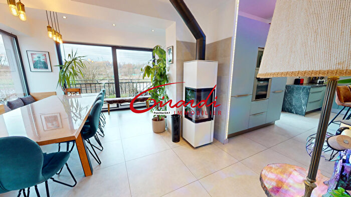 Maison à vendre - Mulhouse, Rebberg - 8 pièces - 5 chambres