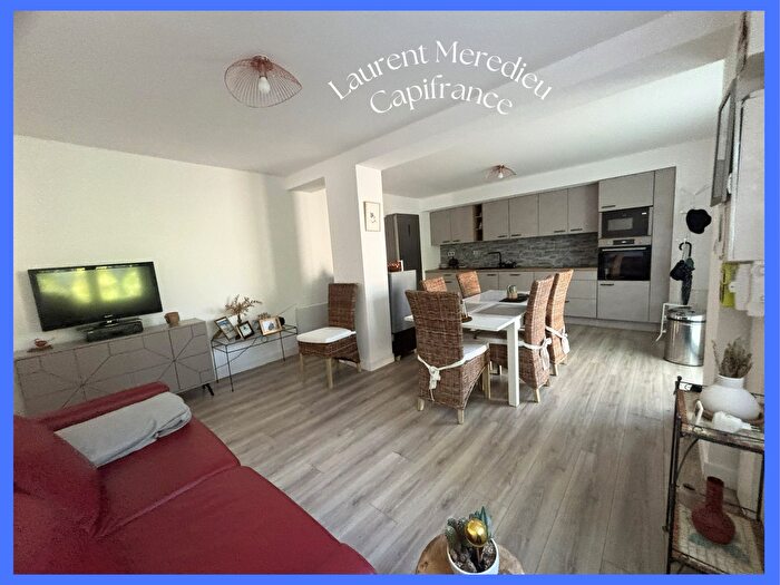 Appartement 3 pièces à Galgon, à vendre