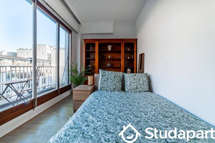 Appartement à louer - Auteuil Sud, Paris ème arrondissement - 1 pièce - 4 chambres