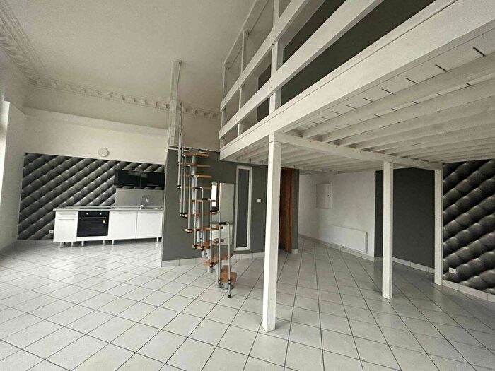 Appartement à louer - Zone Industrielle de Cantimpré, Cambrai - 3 pièces - 1 chambre