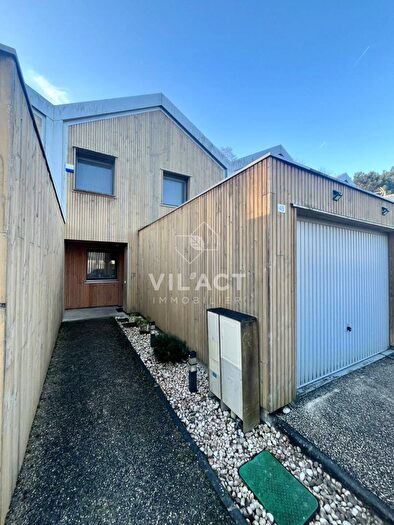 Maison à louer - Marnieres, Blanquefort - 4 pièces - 3 chambres