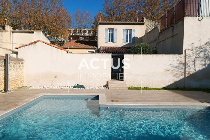 Maison 6 pièces à vendre - Salon-de-Provence, Hautes Viougues, Saint-Come, Pavillon