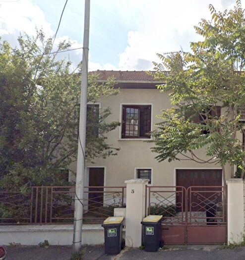 Maison 7 pièces à louer à Saint-Denis