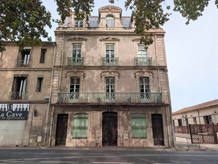 Maison 15 pièces à Pézenas, à vendre