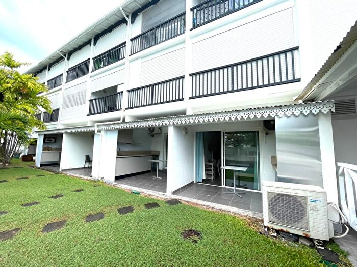 Appartement 1 pièce à vendre - Saint-François